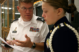 Why Become a U.S. Army JROTC Instructor – USARMYJROTC