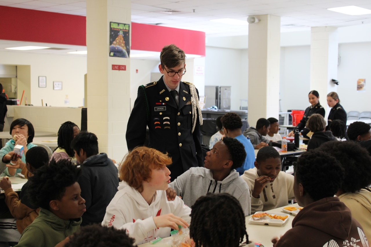 The 4th BDE Myers Park High School Army JROTC Cadets Visit local Middle ...