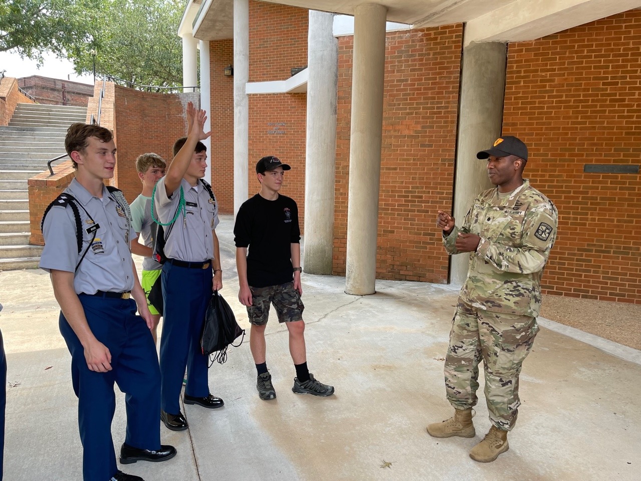 Madison County High School Army JROTC Visit Red Tail Flight Academy ...