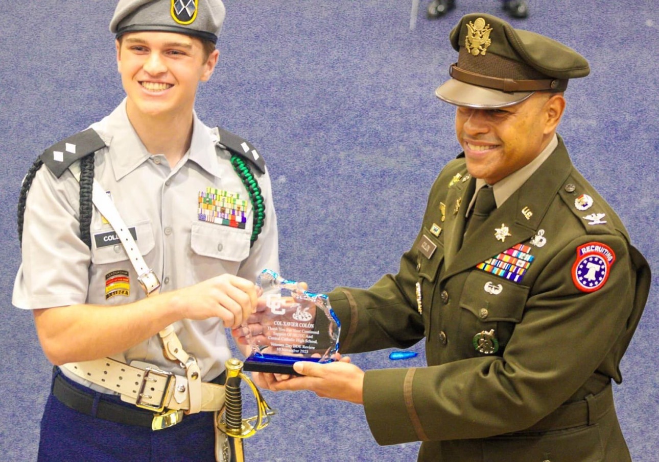 Central Catholic High School Army JROTC Annual Veterans Day Brigade ...